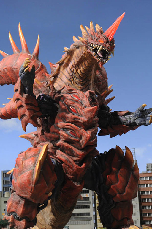 Maga-Orochi | Ultraman | Tsuburaya Productions Co., Ltd